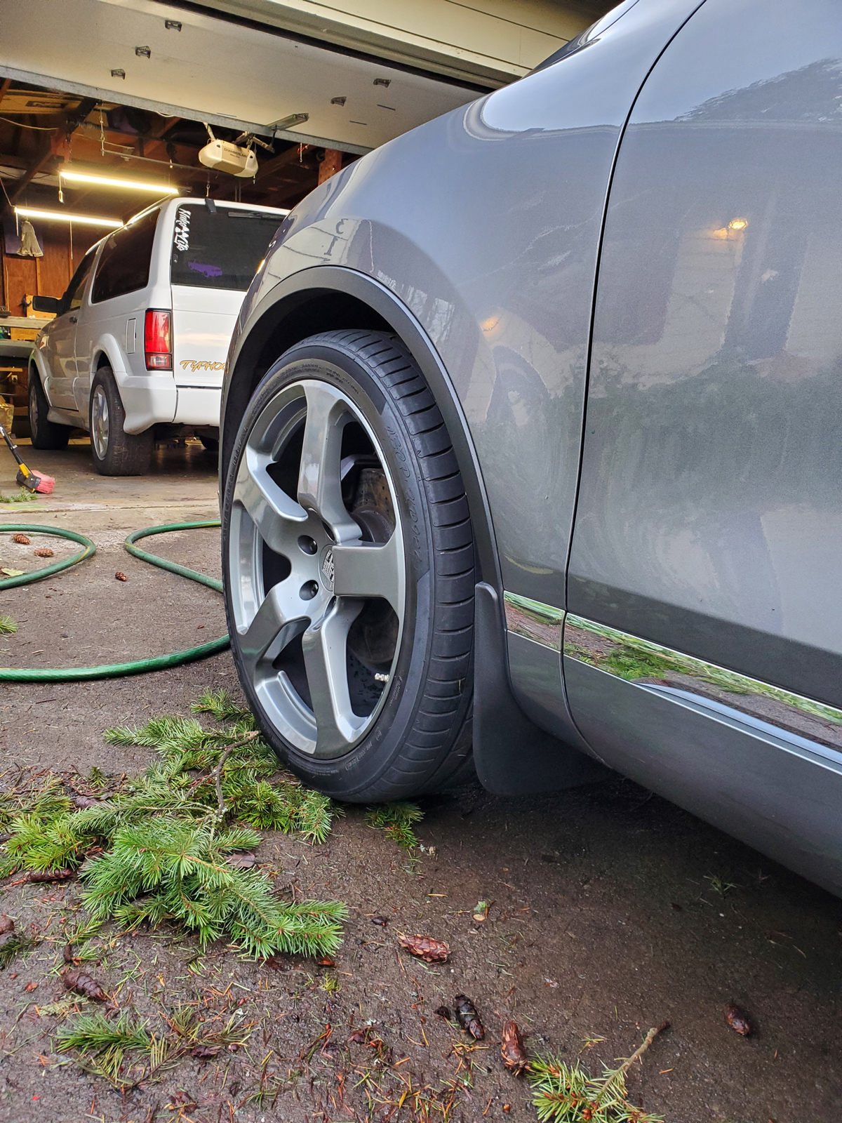 Rinspeed 22" Wheels on my new Touareg. Out of my league here. | VW ...